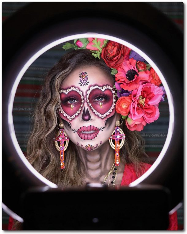 25 Deathly Stunning Day Of The Dead Makeup Ideas