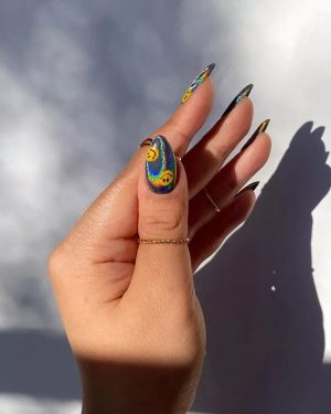 21 Smiley Face Nails For Happy Fingertips