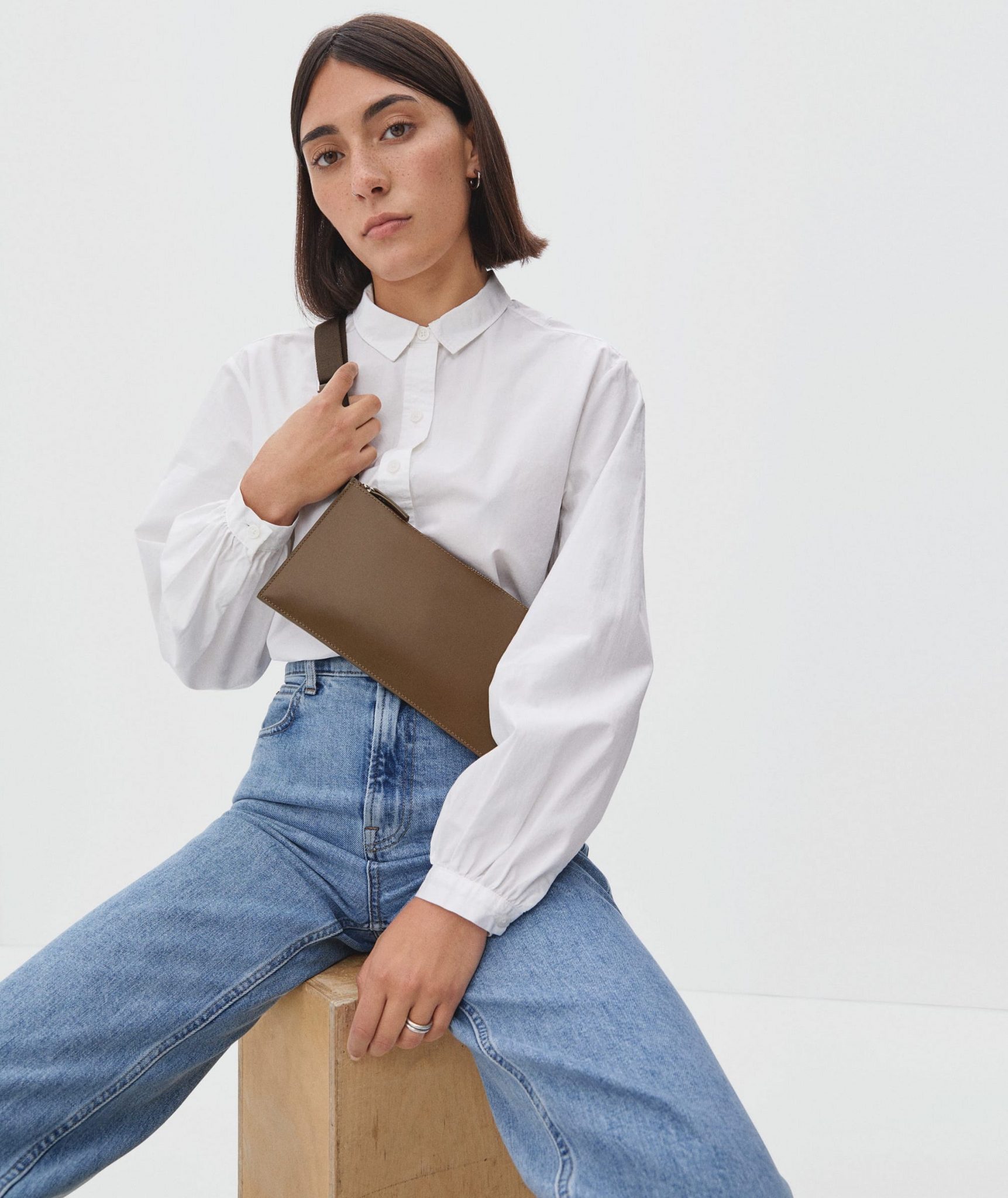 20 Best Minimalist Purses We're Absolutely In Love With Right Now