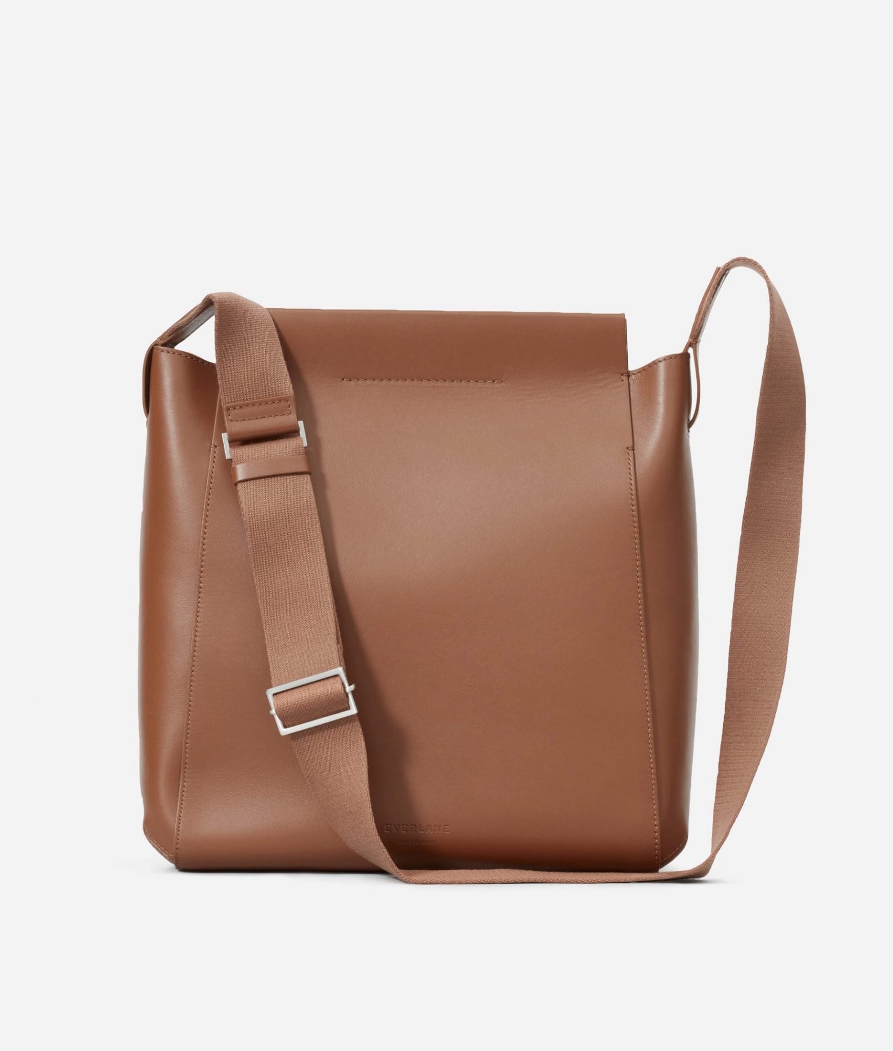 20 Best Minimalist Purses We're Absolutely In Love With Right Now