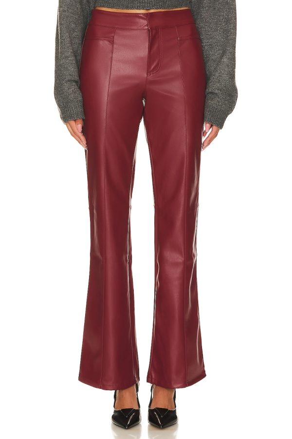 10 Cool Ways To Style Red Pants This Season