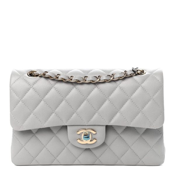 Chanel Vs Gucci: Which Luxury Brand is Best for You?