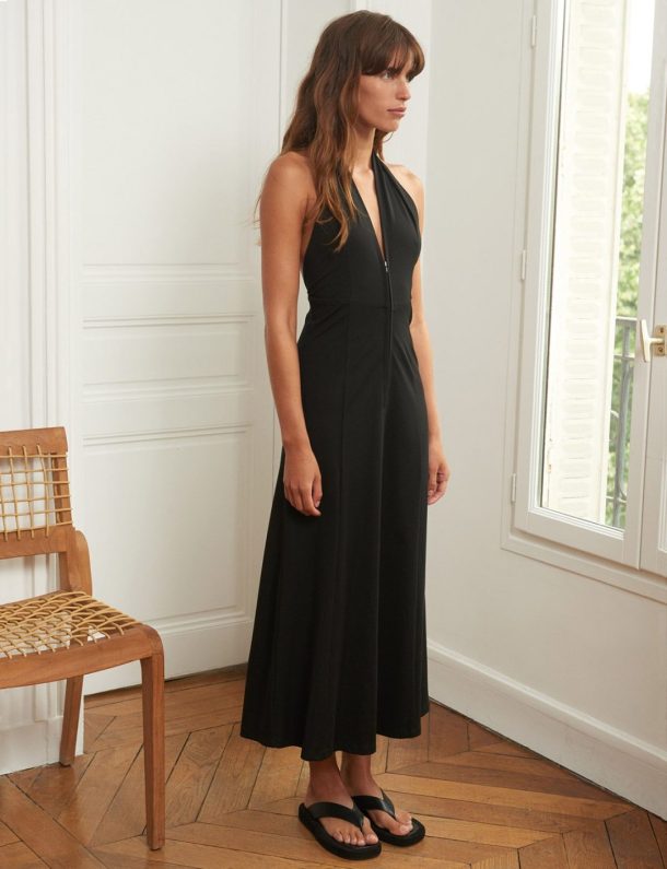 17 Best Stores Like Mango For Trendy Fashion Pieces