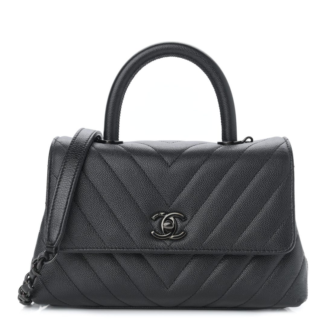 Dior vs Chanel: Which Luxury Brand Is Best? | Chic Pursuit: The Best In ...