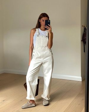 18 Chic Ways To Style Overalls Like An Influencer