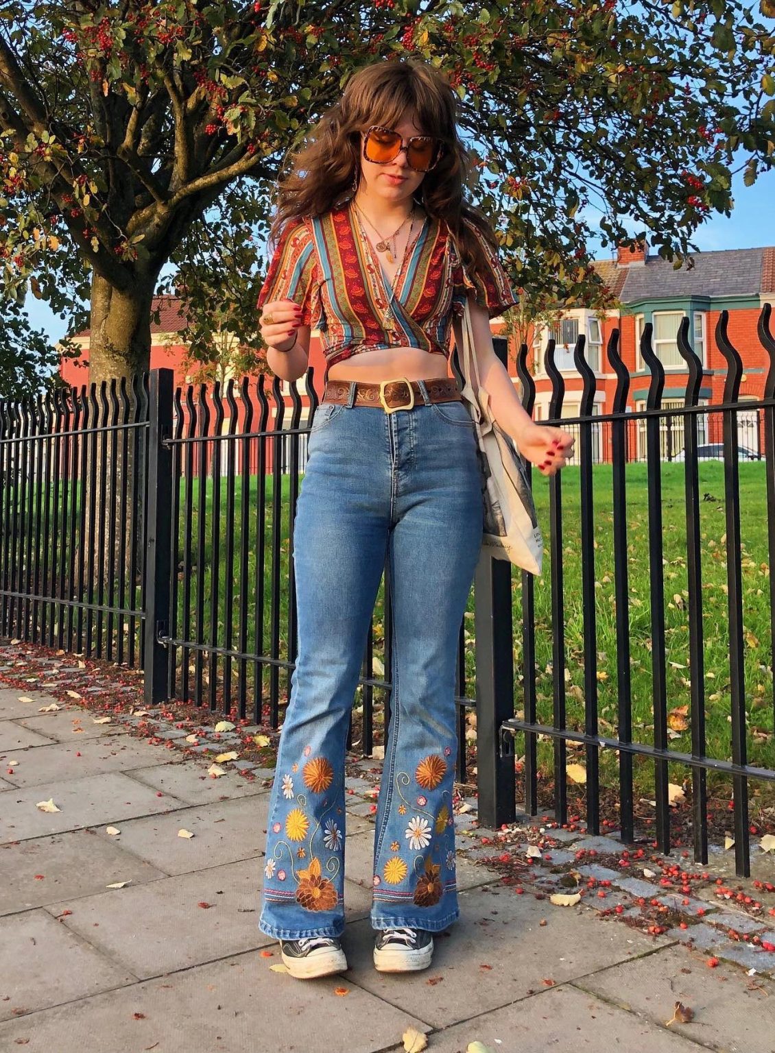 15 70s-Inspired Outfits To Get Your Groove On